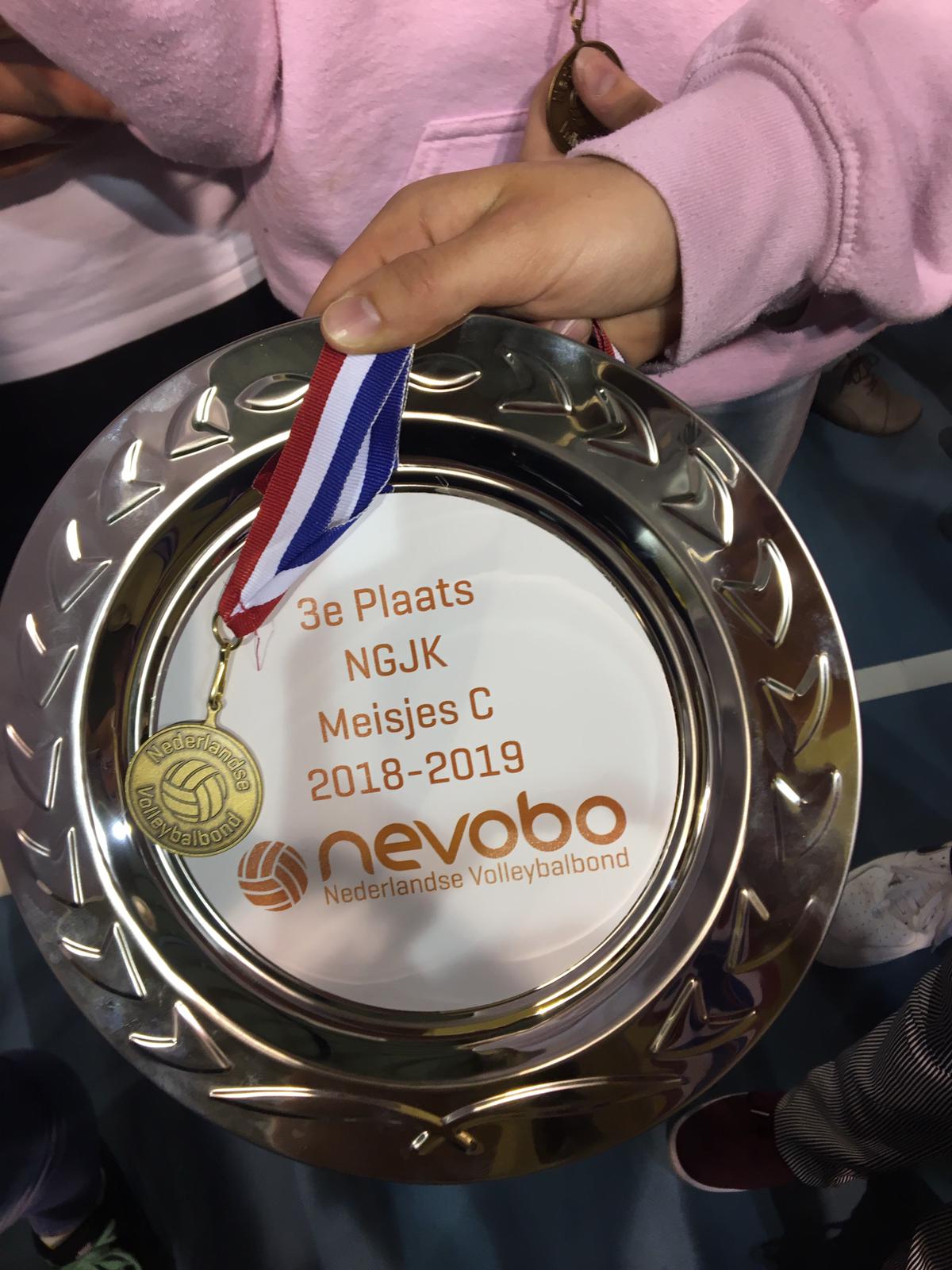 Prima Donna Kaas Huizen Meisjes C op het NGJK 3e plaats ...